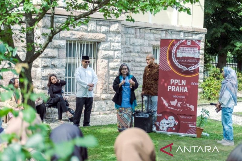 KPU tetapkan hari pemungutan suara di TPS luar negeri KPU tetapkan hari pemungutan suara di TPS luar negeri